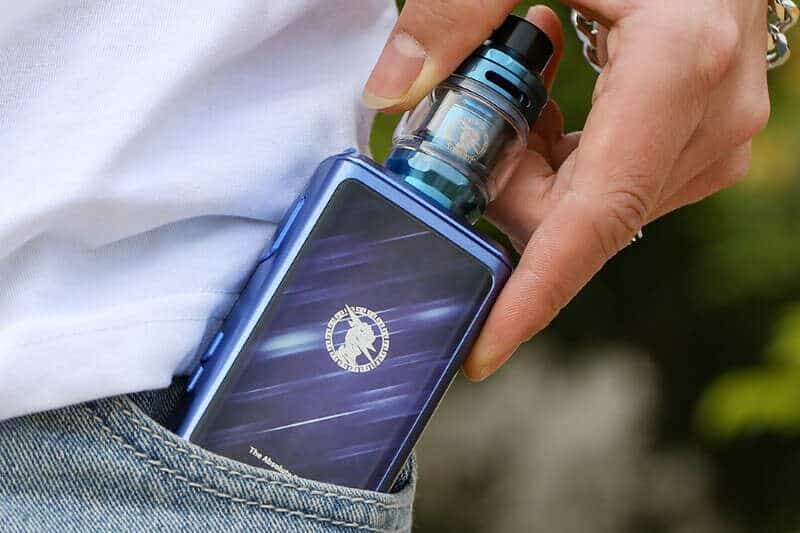 Geekvape Z200 Kit: A Complete Review by SmokeTastic